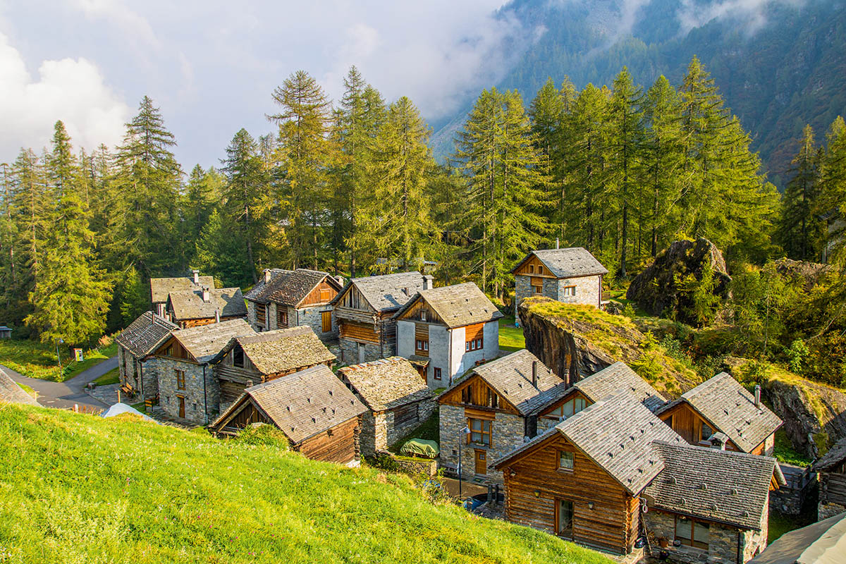 Perlen der Schweizer Alpen – Die 10 schönsten Alpendörfer der ...